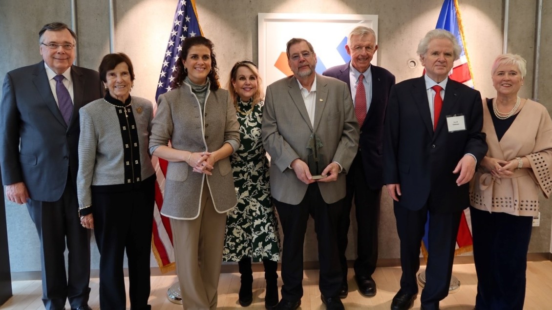 Professor Robert Dell Receives Cobb Partnership Award from Us Embassy ...