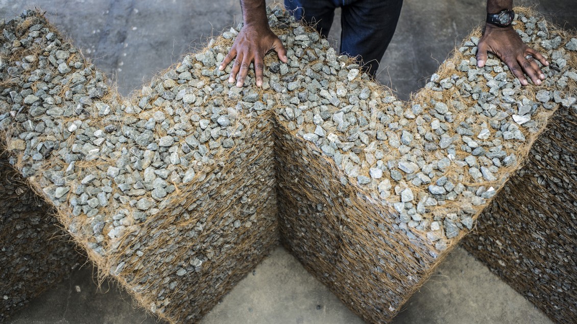 Self-Assembly Lab, MIT: Experiments in Programming Matter | cooperedu